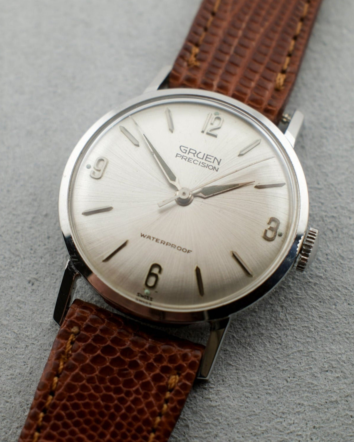 Gruen | Precision – Victor Bonnaire