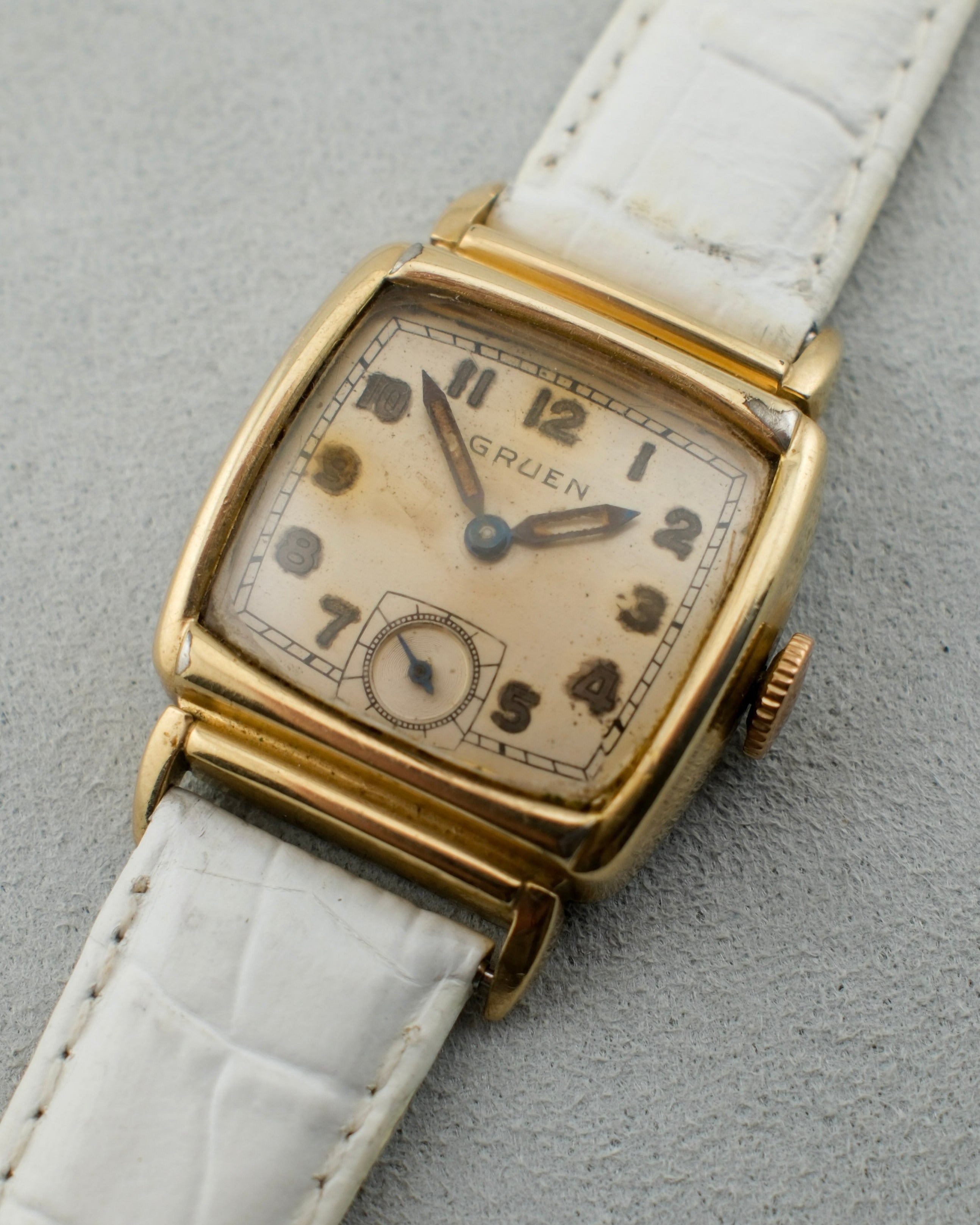 Gruen | 411C – Victor Bonnaire